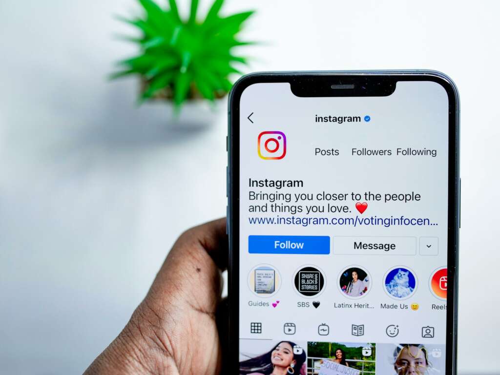Top 7 Effective Call-to-Actions for Instagram Posts in 2024 - 🚀 RiseKarma