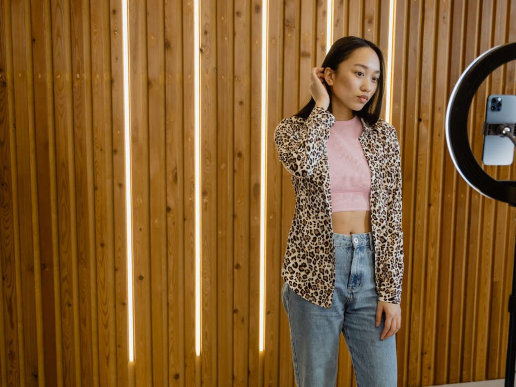 What is an example of a hashtag? - 🚀 RiseKarma