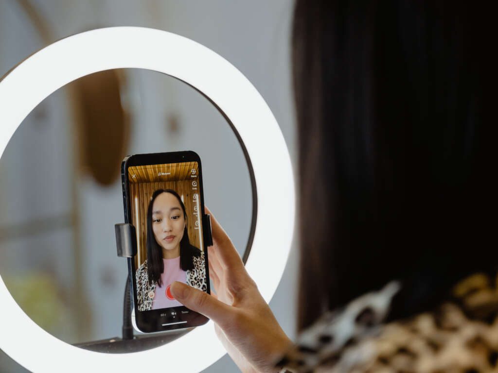 Which country uses Viber the most? - 🚀 RiseKarma