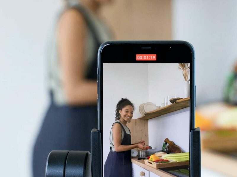 How to use hashtags effectively in 2025 for all platforms - 🚀 RiseKarma