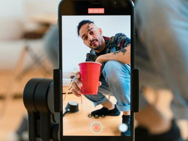 Top 5 best practices for live streaming on Facebook - 🚀 RiseKarma